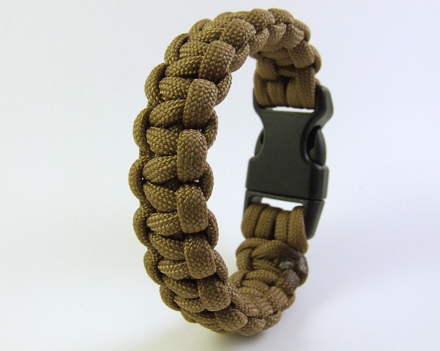 Cobra Paracord Bracelet
