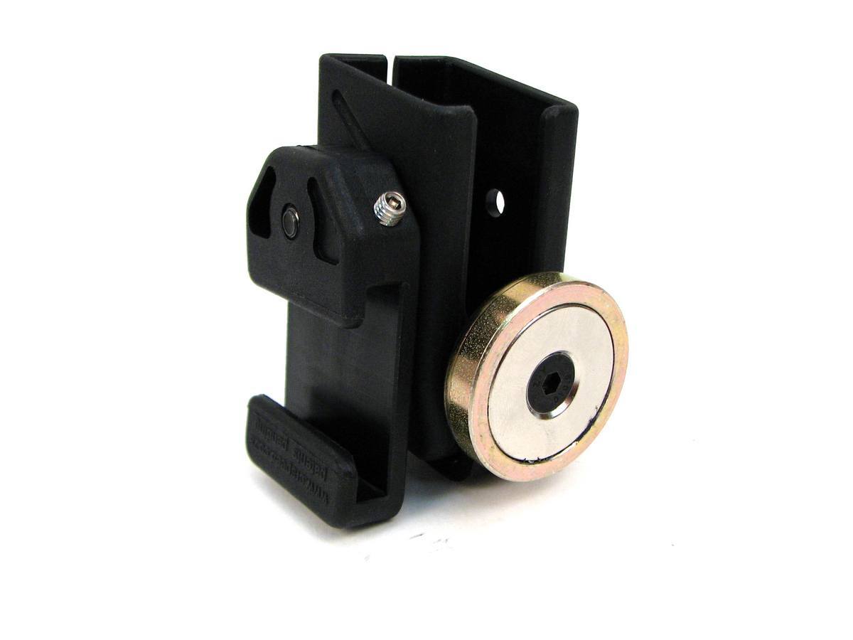 CR Speed Versa II Mag Pouch with Magnet | Secure Your Magazines ...